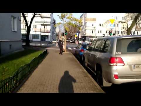 Spacery po Warszawie - ul. Suzina - Kino Tęcza - Dlaczego nie znam j. niemieckiego :)