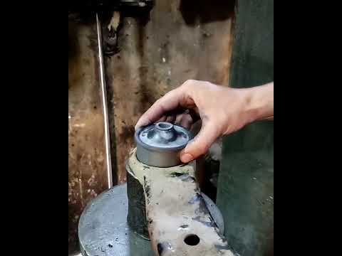 How To Replace Suspension Arm Bush in Hydraulic Press👌👍#technology #tech #technical #hydraulicpress