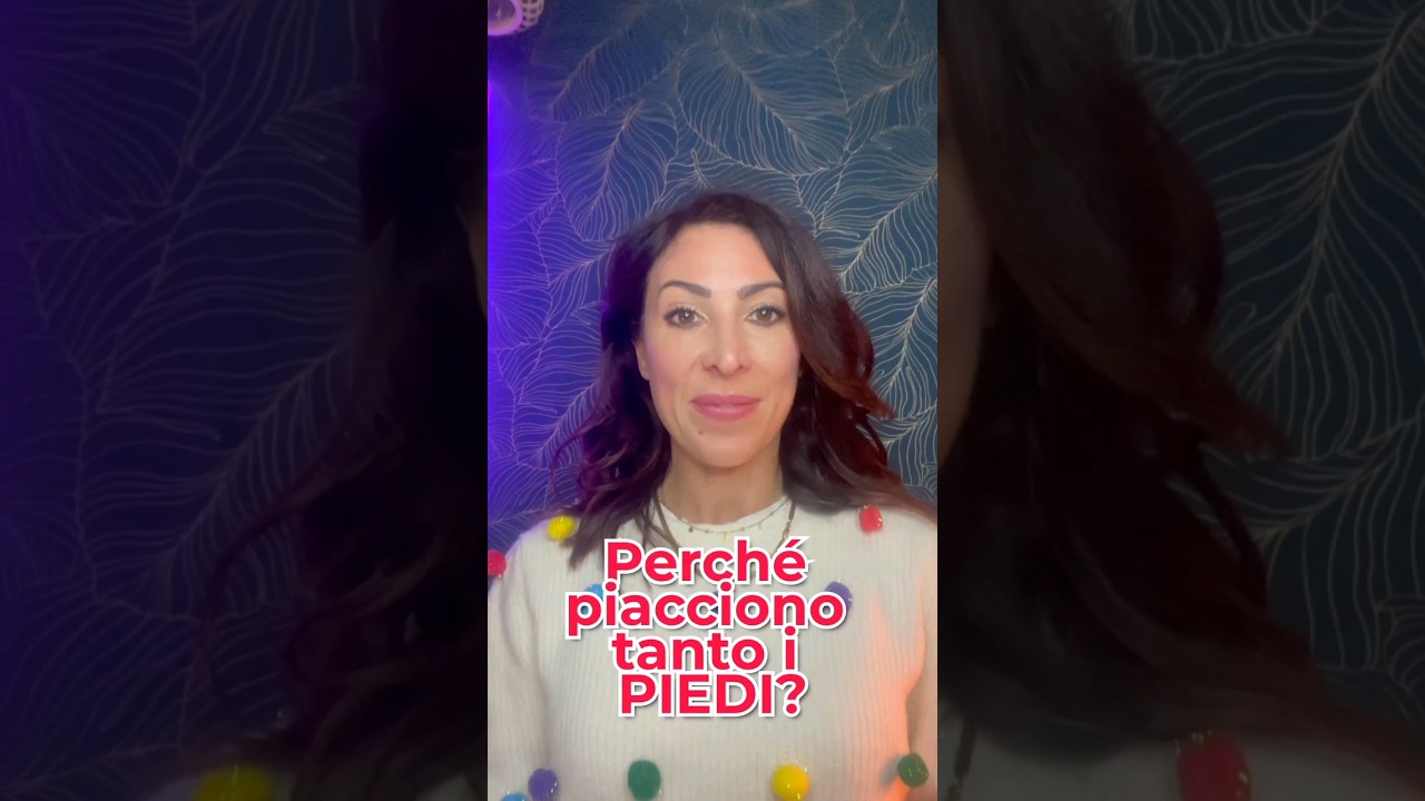 Vuoi sapere perché i PIEDI piacciono tanto? 🦶 Domande nei commenti! ⬇️ #shorts #feticismo #piedi