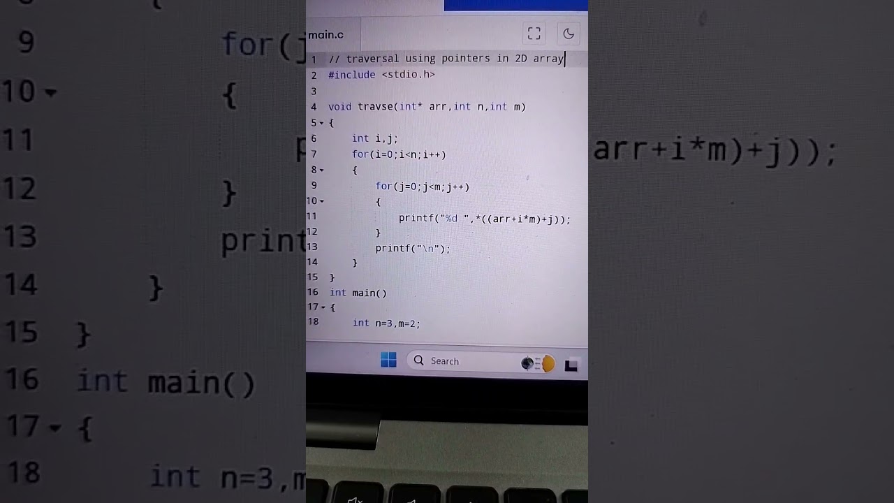 traversal using pointers in 2D array #cprogramming #developer #coding #coder #java #enjoycoding