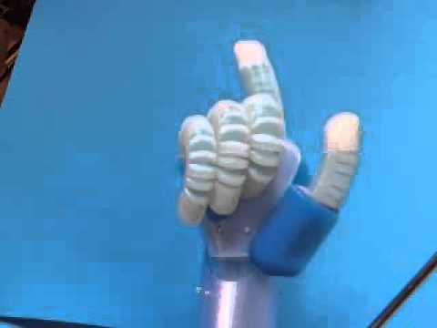 Intriguing Mechanical Hand Uses Silicone Muscles - Softpedia