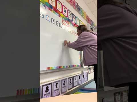 Colorful & Simple Word Wall for Early Readers #teaching #teacherlife