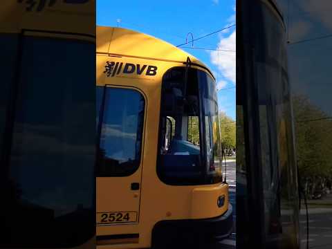 Dresden Tram, NGT6DD 2524/NGTD8DD 2626, Neustädter Markt, 09.05.2022