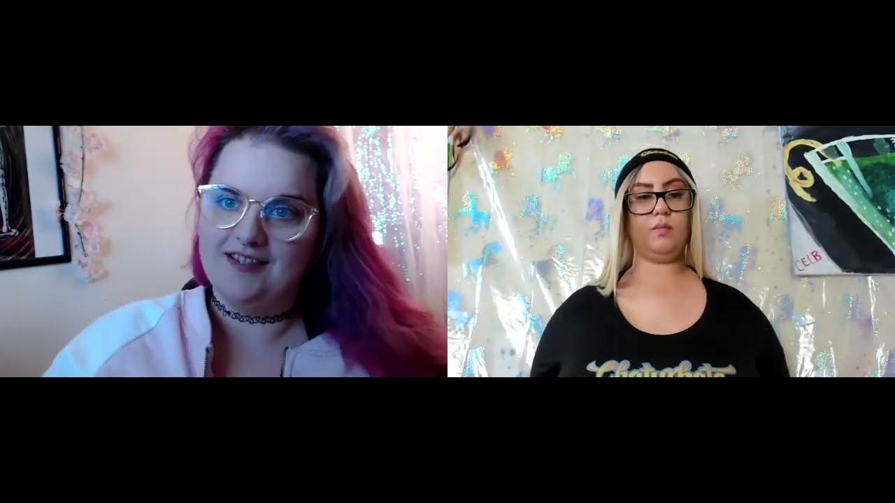 Curvy, BBW, Plus Fashion Show at Exxxotica Expo (Model Autumn Hart)