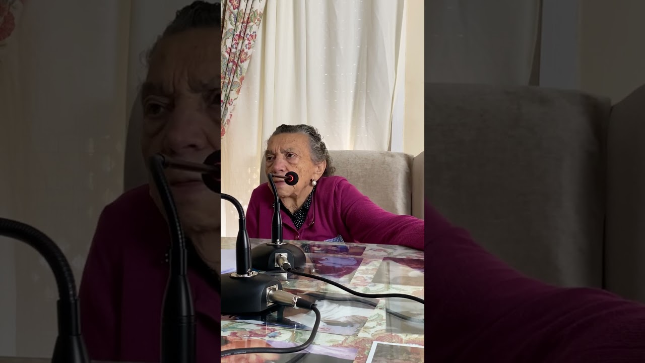 UN POSCA CON MI ABUELA 1x02 La educación