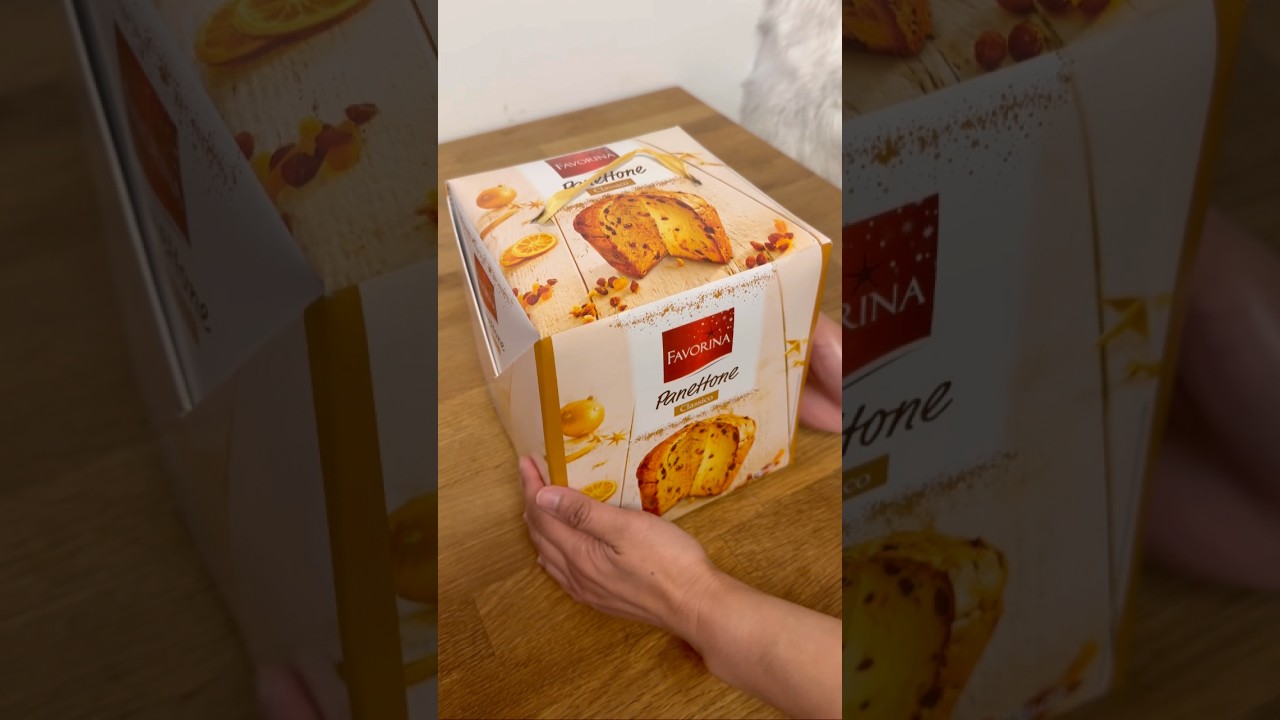Unboxing Delicious Christmas Bread: Italian Panettone!