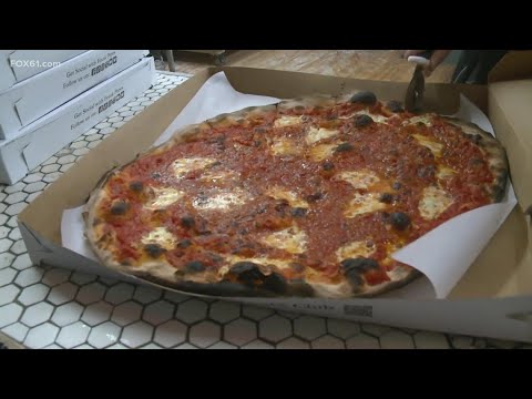 The history of famed New Haven pizza explained