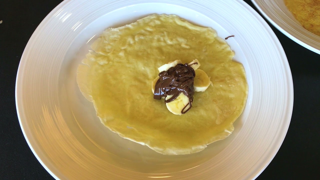 Crepes Demo - Rutgers Dining Services