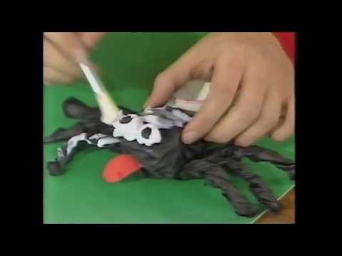 Art Attack - Series 3, Episode 5 (1992) Clip 102: A Terror Find Scrap Attack