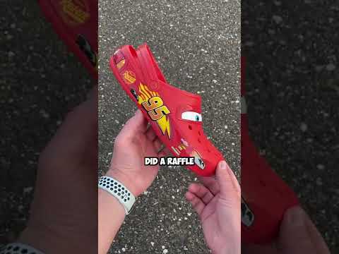 I Tried Wearing the Lightning McQueen Crocsβ‘οΈ