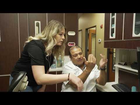 Beautiful Smiles - Dr. Castillo on Cosmetic Dentistry (Cosmetic Service Page-iTerro Scanning)