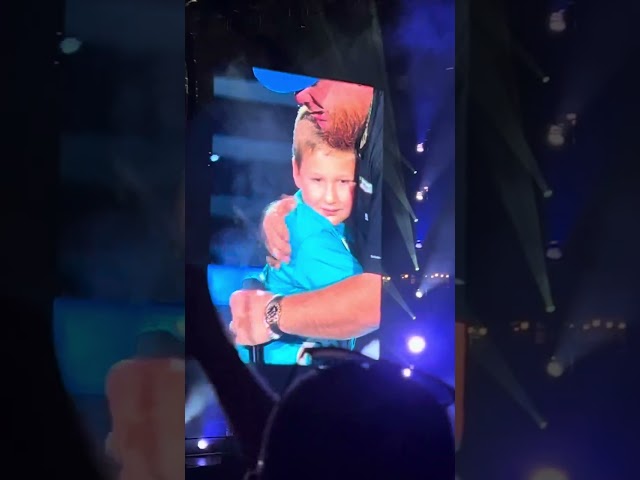What happened at Luke Combs' Gillette stadium concert? Make A Wish ...