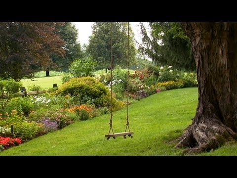 English Country Garden Tour | P. Allen Smith Classics