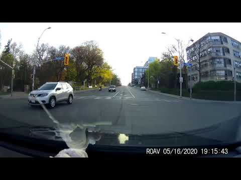That'll be a $325 ticket in the mail. Toronto Red Light Camera Dashcam