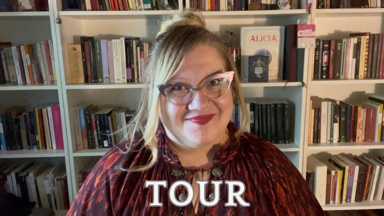 Tour of my library 📚🏡 Part 1 | Reading Company