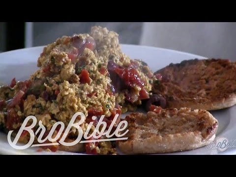 How To Make The Perfect Hangover Egg Sammy, Explained By Adam Richman ...