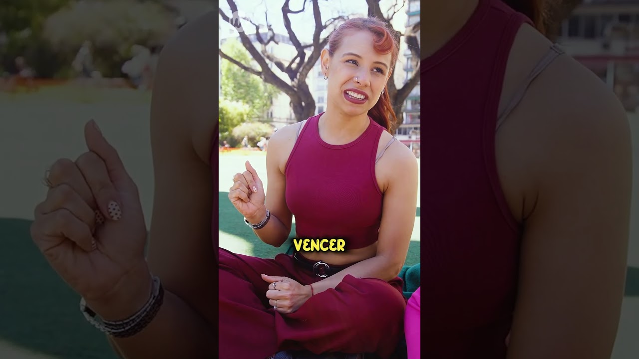 Who is the SMARTEST, PAZ or SARA?💪 #detective #villain #investigation #games