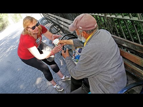 Good People Doing Good Things — Random Acts of Kindness | Filosofa’s ...