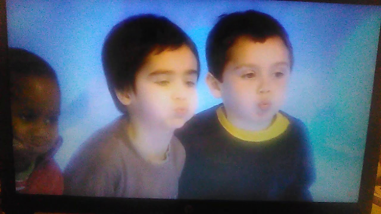 Boohbah: Hammock Present Giving