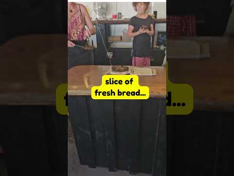 Best Mussel Fritters in New Zealand - Kerikeri Farmers Market #musselsrecipe #farmersmarket #mussel