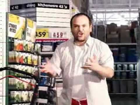 Makro Man living in store concept- Retail advert