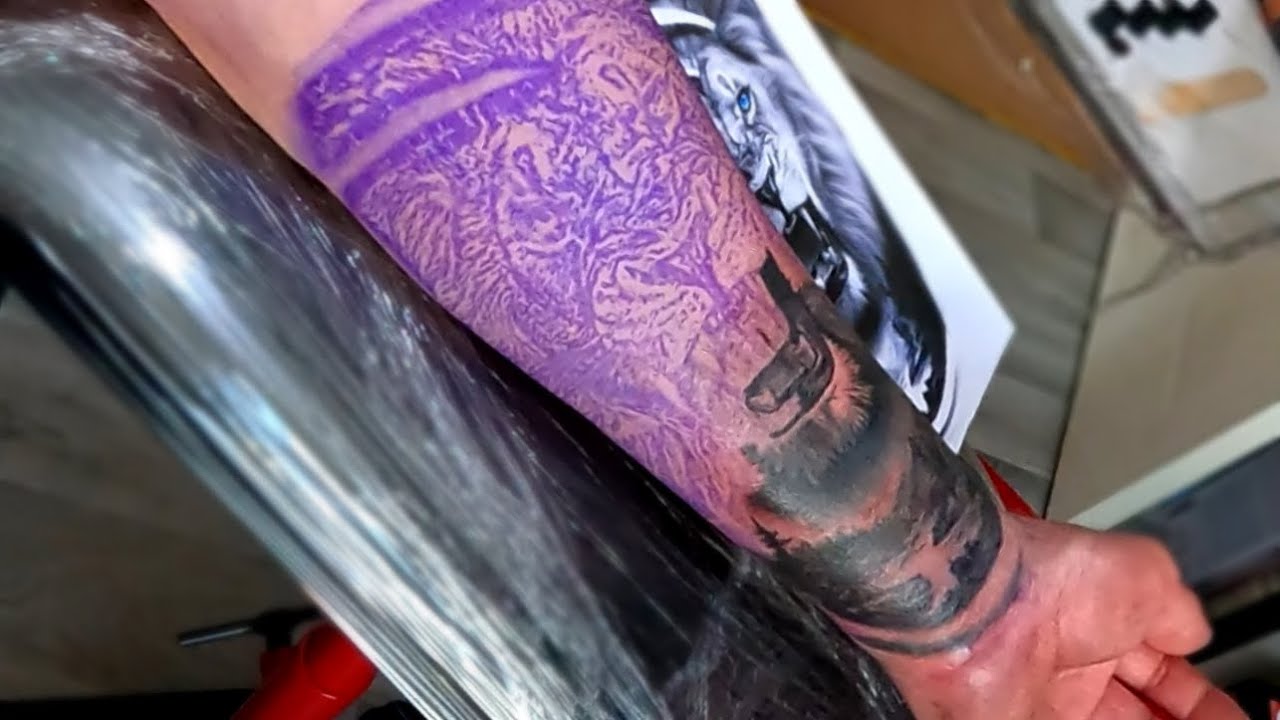 Amazing Angry Lion Tattoo