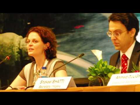 Global food, from diversity to security in a changing world