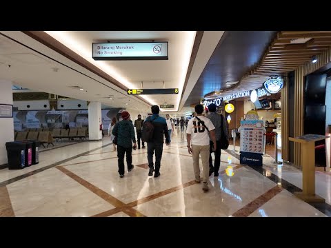 Surabaya Airport Departure Tour 2025 SUB