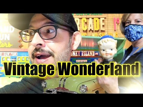 Vintage & Antique Mall EPIC Store Shop With Me & Tour - Collecting & Reselling - pt. 2
