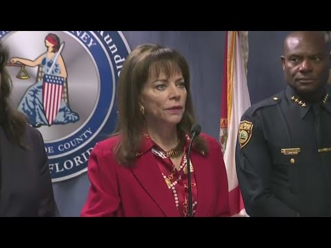 Alon Alexander biography: 25 things about New York Law School alum born ...