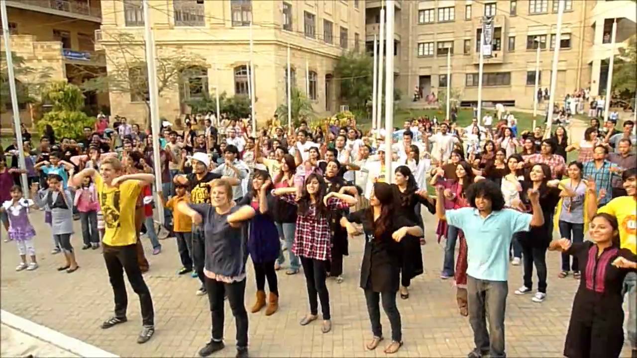 The Chicken Dance Karachi
