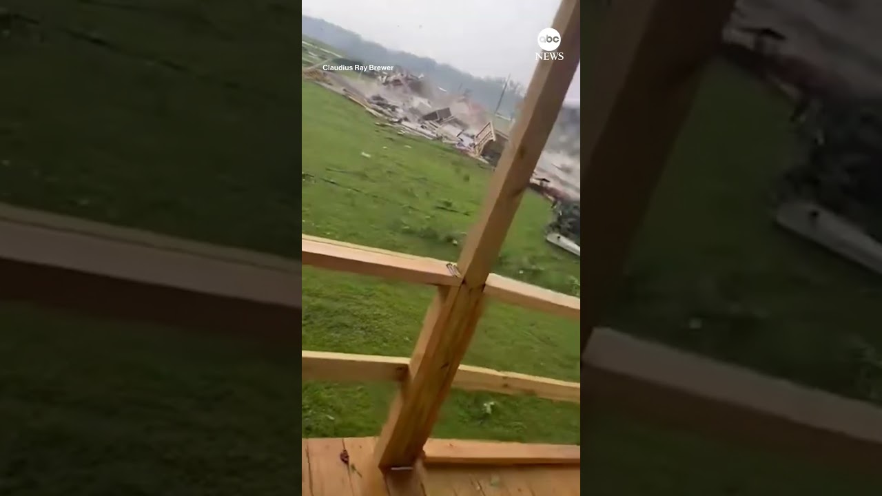 Dramatic video shows tornado tearing through North Carolina mobile home community