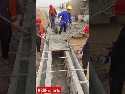Drainage concrete pouring technique,without wasting of material and very fast #innovation #subscribe