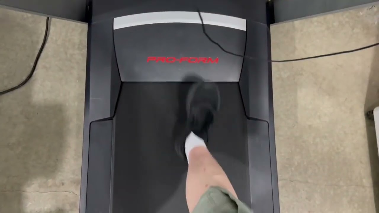Pro-Form 520 ZN Treadmill with Upgraded Console Demo