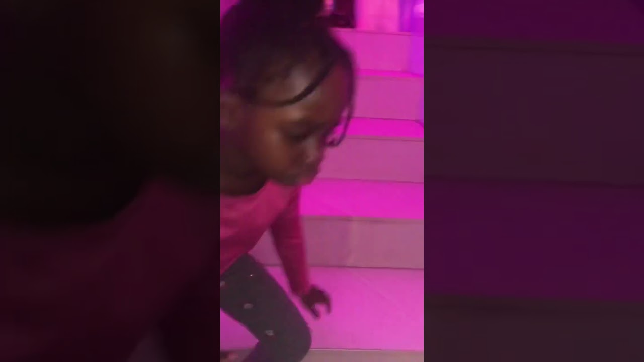 The #stairs are amazing #decoration #decor #shop #house #pink #beautiful #girl #home #architecture