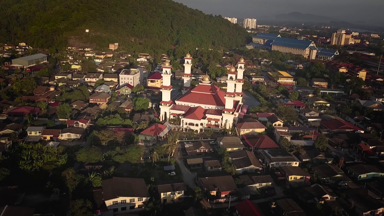 Masjid Raja Bukit Besar in Cinematic #masjid #mosque 