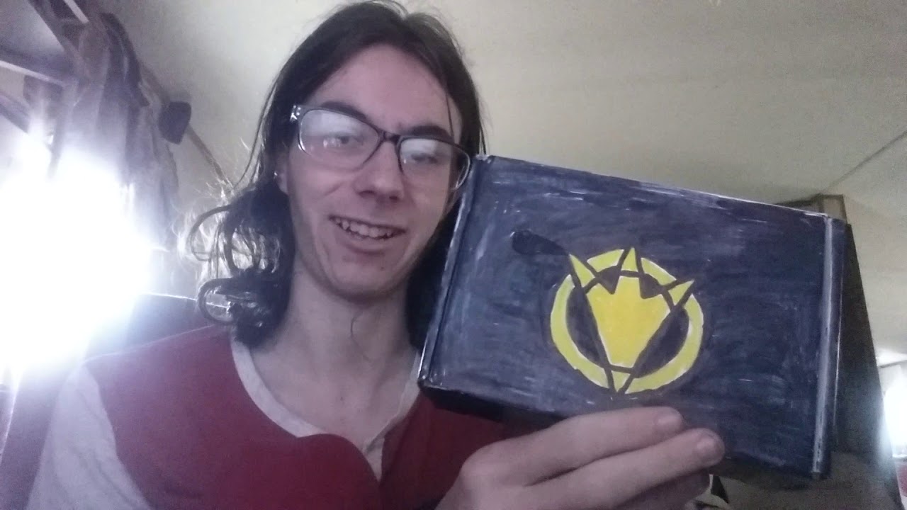 Cam reviews the dino thunder morpher