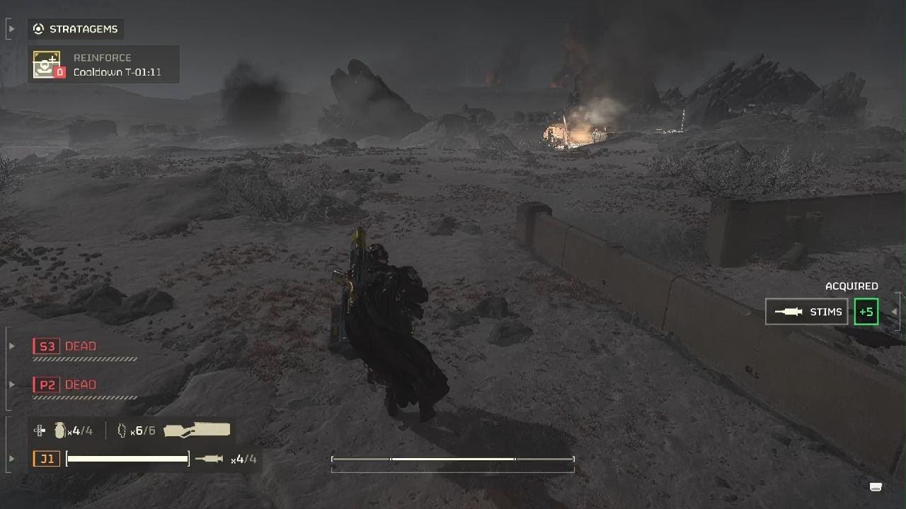 Two Helldivers see a Factory Strider for the first time