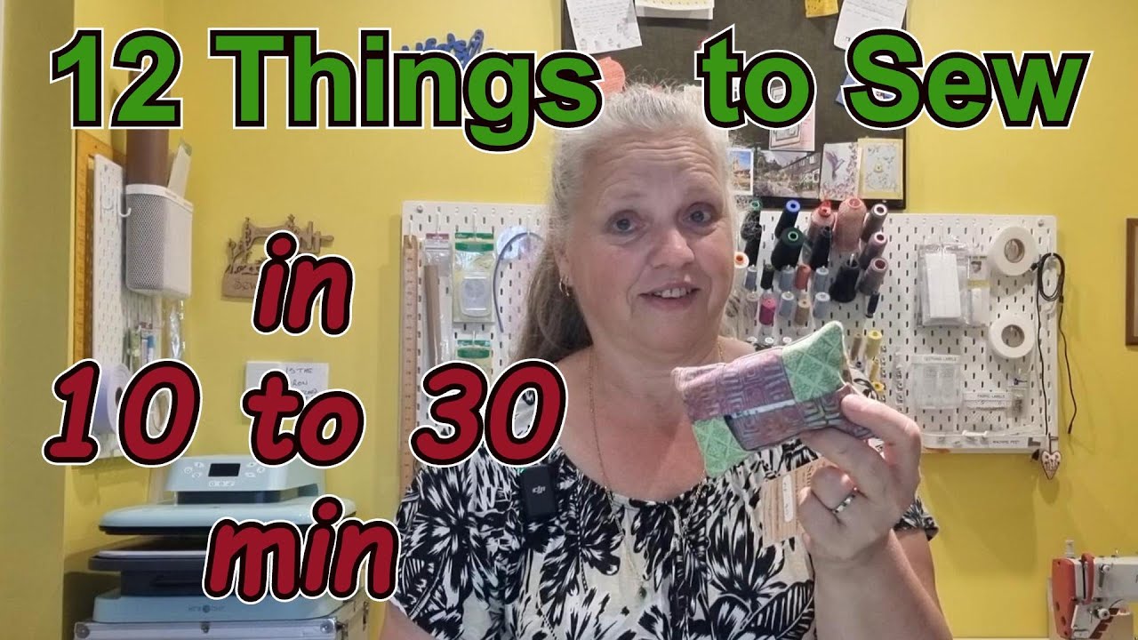 Last minute Christmas stocking stuffers 12 things to sew in under 30 minutes. Gift ideas in a flash