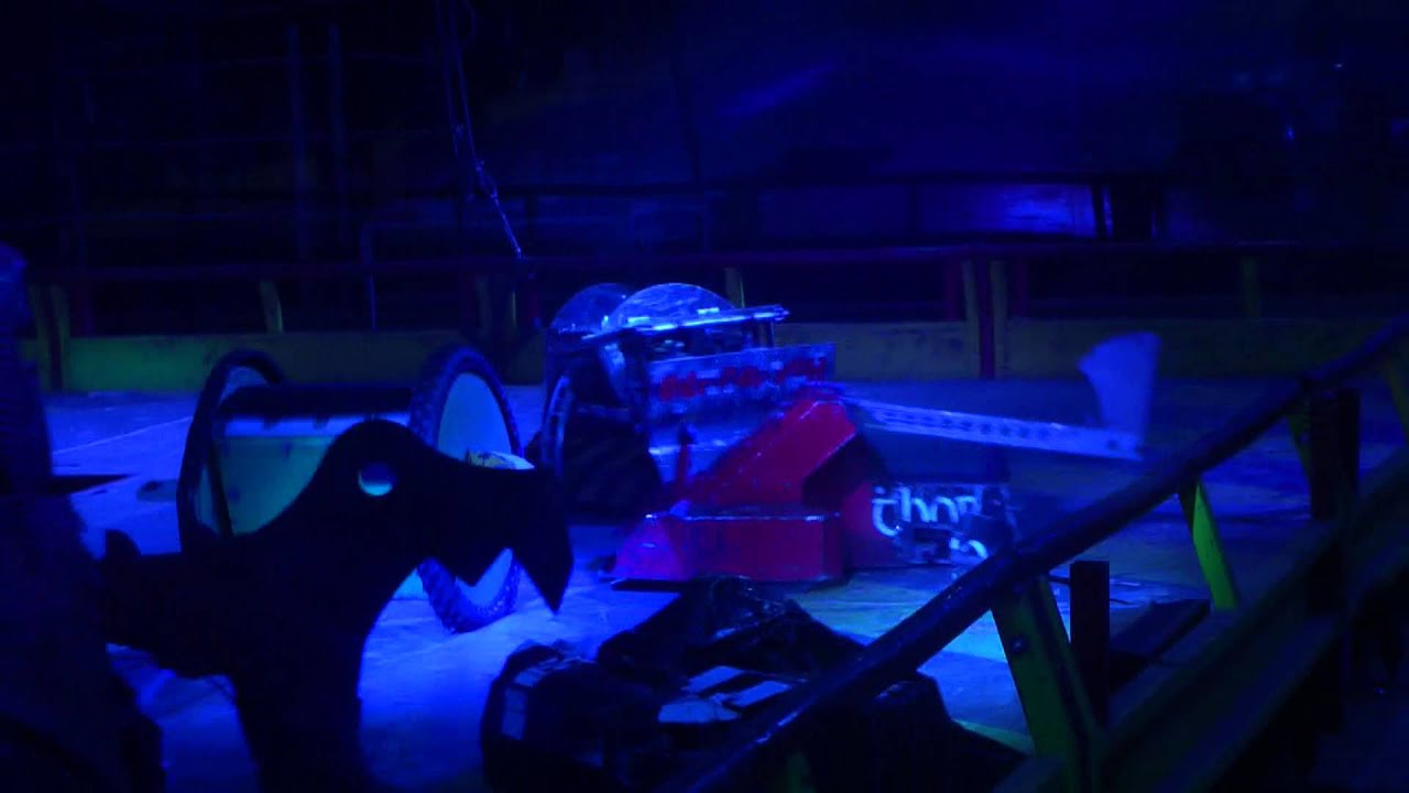 Robot Wars Winter Tour 2013 - Thor vs Behemoth vs Toon Raider vs Saint