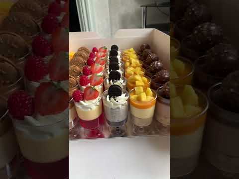 Pick you favourite mini cup dessert! Leave a comment 🤤