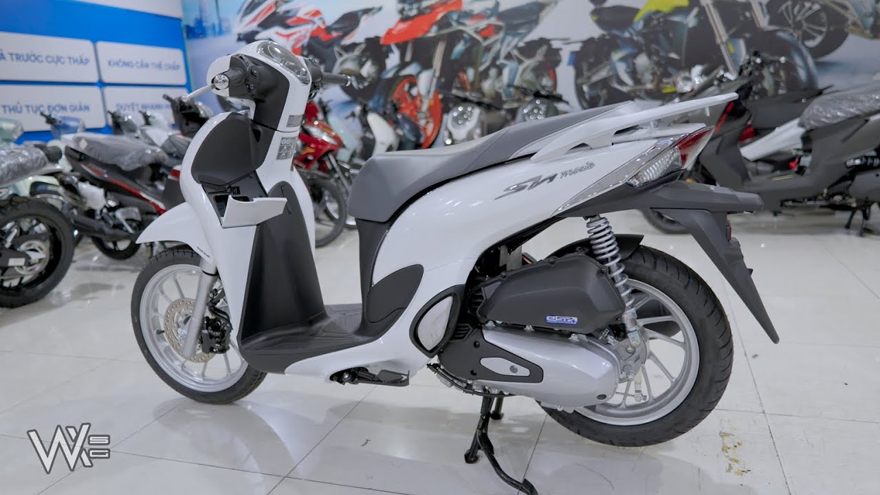 Honda SH Mode 125 2025 - Trắng Đen / Walkaournd