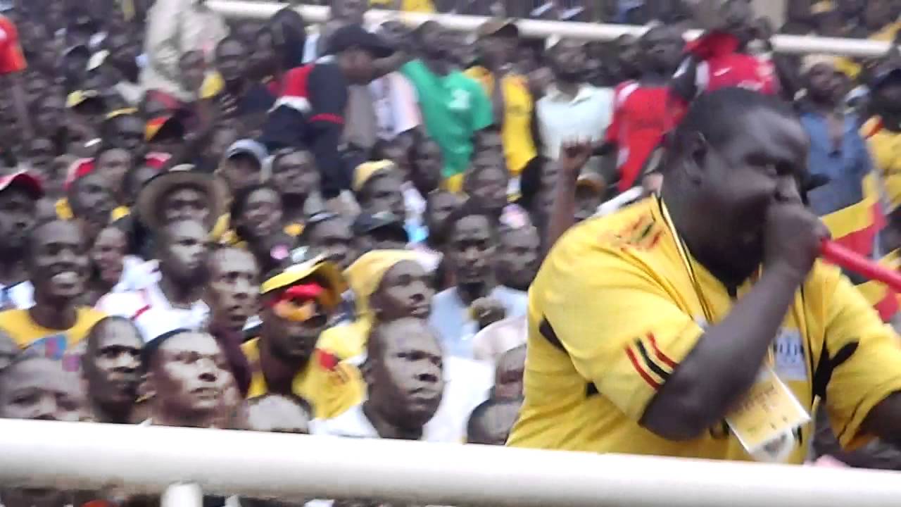 Vuvuzela man.MP4