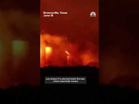 SpaceX Starship 30 explodes during testing
