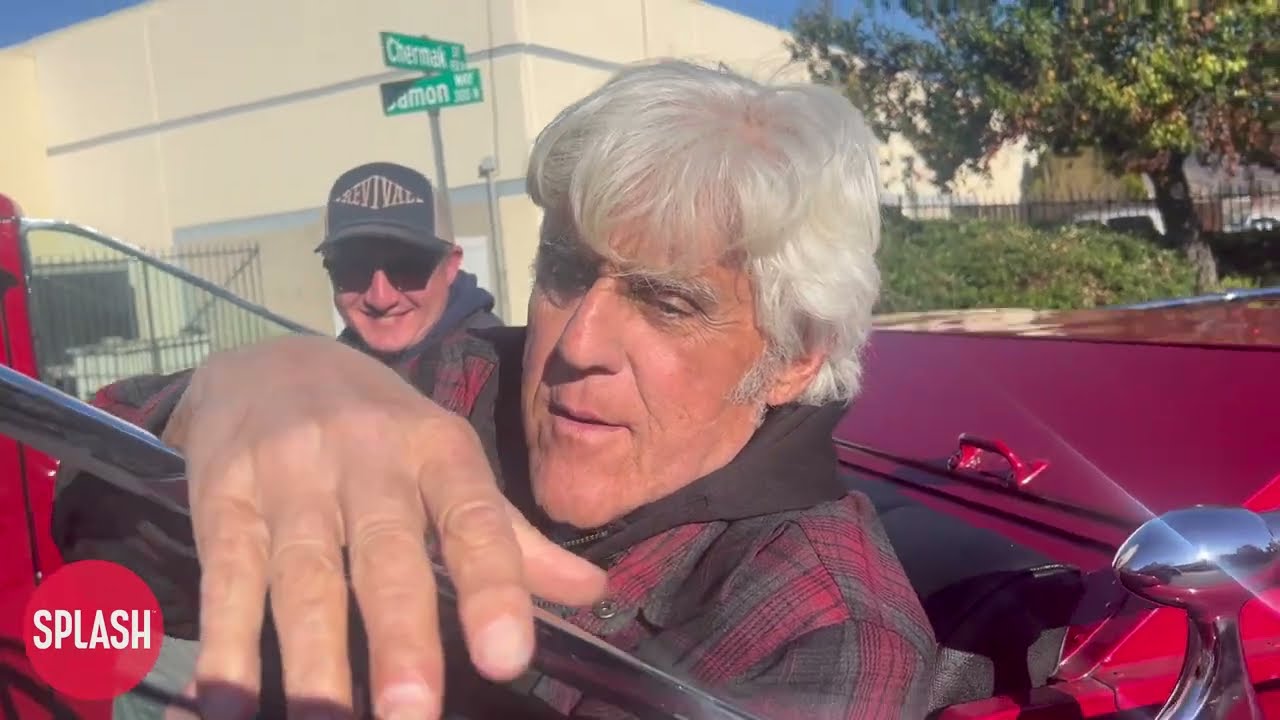 Jay Leno Drives His Vintage Fire Truck To Bring Food to First ...