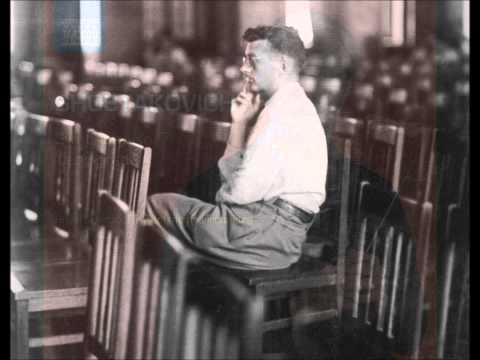 [Naxos 8.573057] PODCAST: SHOSTAKOVICH Symphony No. 7, "Leningrad"