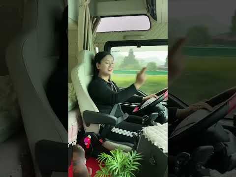 Raja 🫅 jee #shortsfeed #driver #driverlover #bhojpuri #driving #song