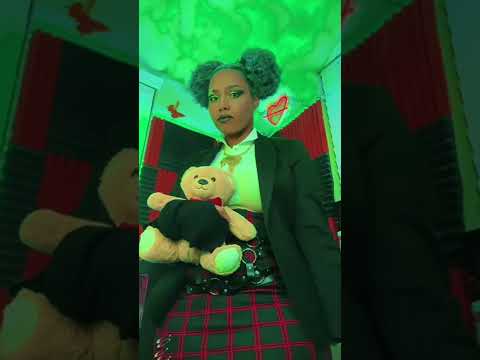 Wendell and Wild Kat Elliot #Cosplay #wendellandwild #blerd #cosplaygirl #blackcosplayer #netflix