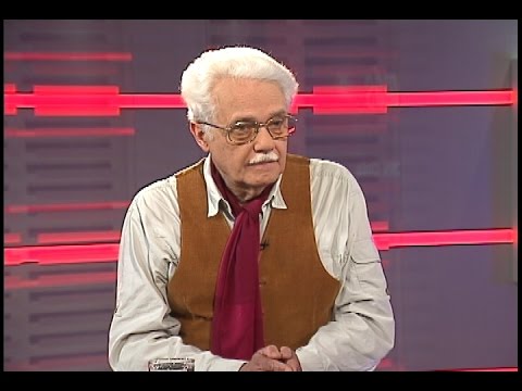 Eduardo Labarca profundizó en su libro "Salvador Allende: Biografía sentimental"