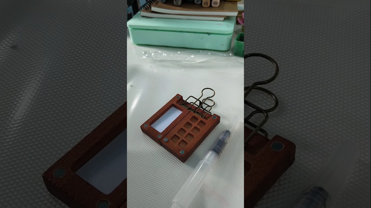 #travelkit #pleinairpainting #minipallete #portable #amazonfinds #miniature #paintingkit #artistfind